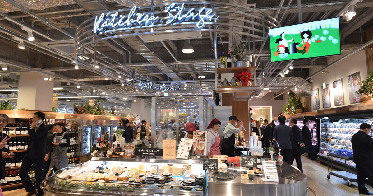 教育ソリューション「みらいスクールステーション」を店長会議に活用。約100人の参加者全員が手元のiPadで資料を共有できる環境を実現 | バッファロー